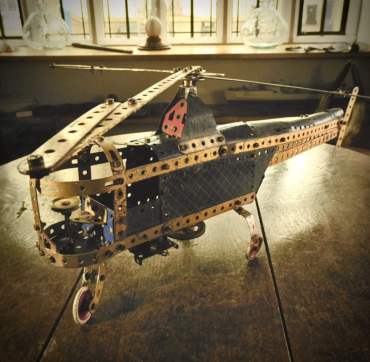 A Rare Sikorsky Clockwork Helicopter – Austyn Fine Strange & Remarkable ...